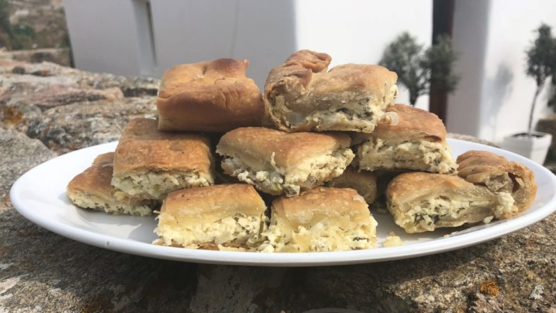Κρεμμυδόπιτα Μυκόνου - Secret Kitchen and Travel